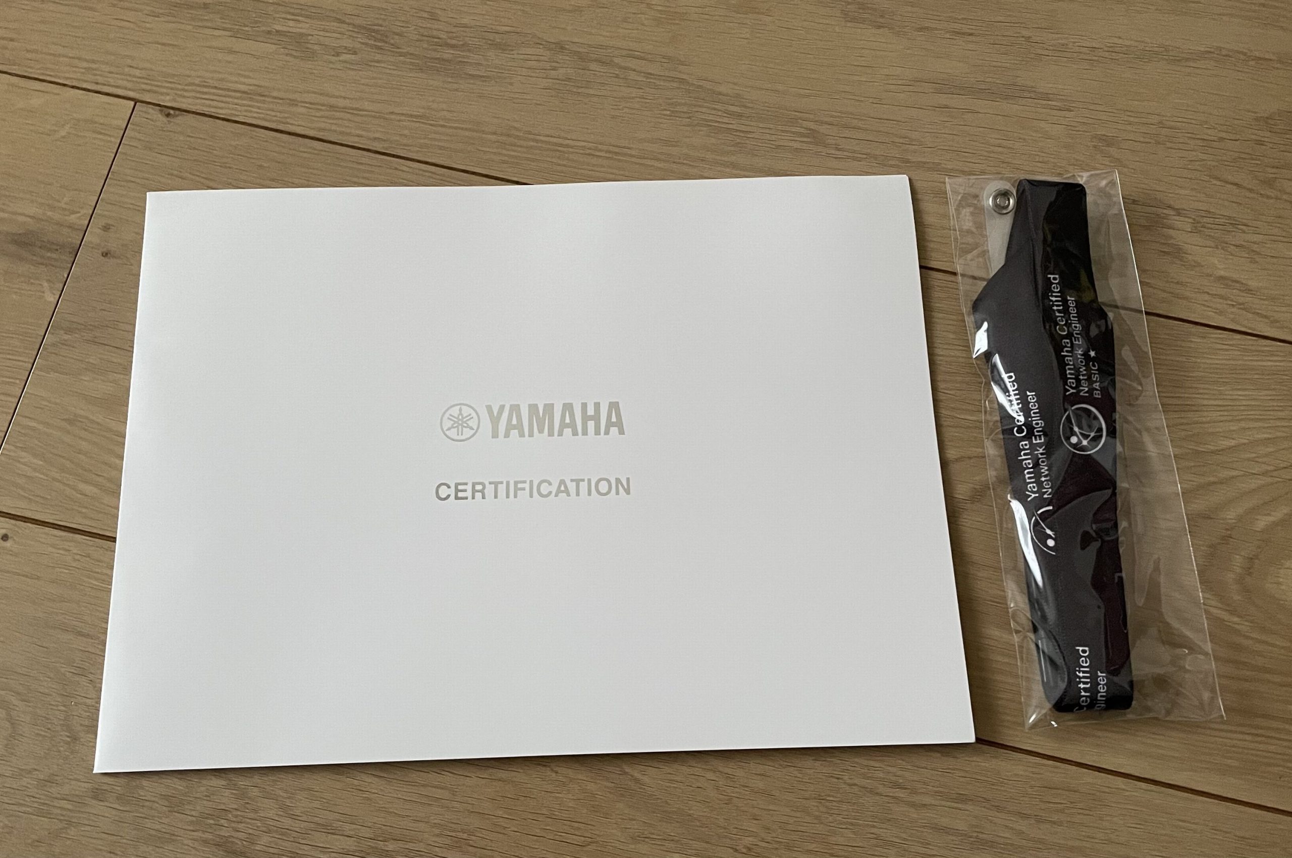 YCNE Basic★認定証とネックストラップ | にーまるろく あーるしー どっと ねっと